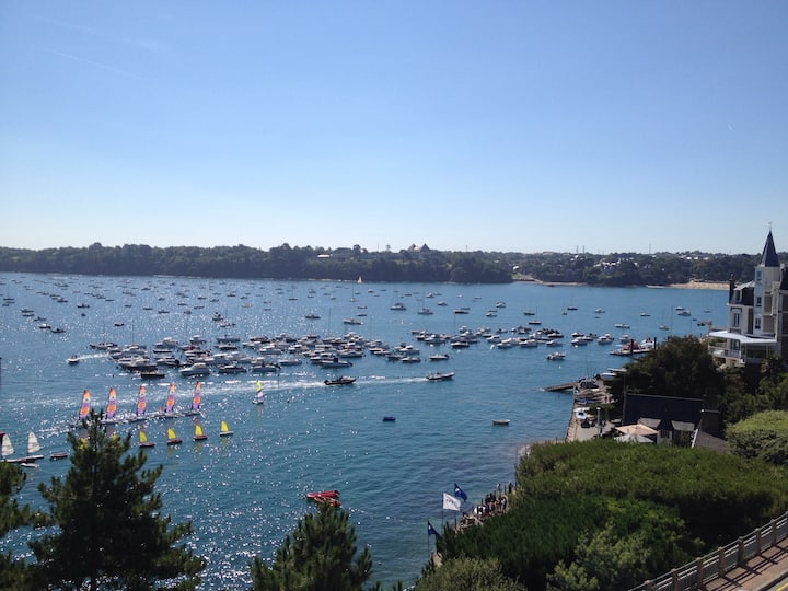 50 M2 Avec Belle Terrasse Vue Mer - Dinard