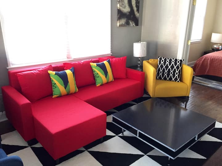 Cozy Apartment #4 In Hip, Walkable Cooper Young - Memphis, TN