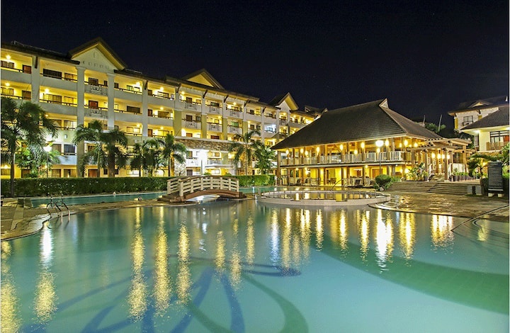 One Oasis Sm Ecoland Pool View With Free Parking - Davao City