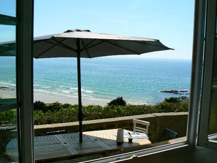 Maison Lumineuse Avec Vue Imprenable Sur La Mer - Cotentin