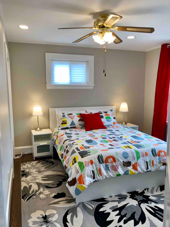 Renovated—close To Subway|boston—3br—parking—w/d - 薩默維爾