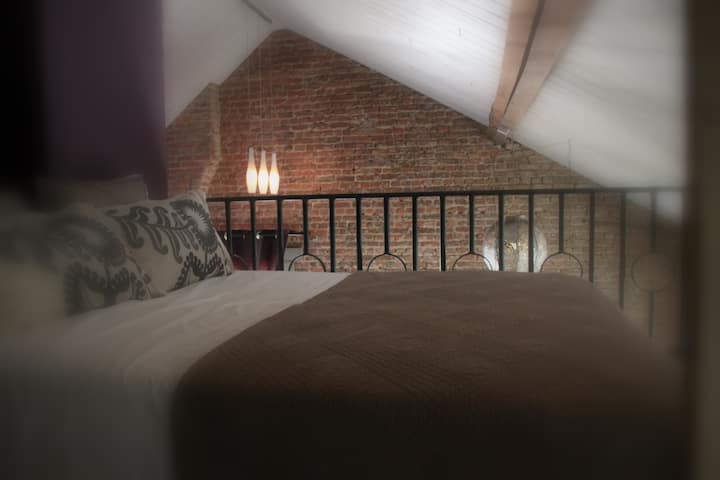 Loft Met Unieke Warme Buitendouche - Lokeren