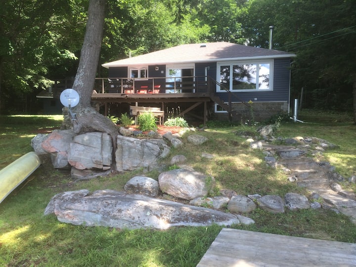 Year Round Lakefront Cottage - Bracebridge