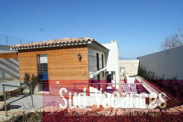 Pieds Dans L'eau - Saint-Tropez