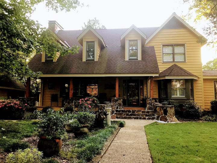 The Cedars Luxury Suite On 2 Acre Property - Muscle Shoals, AL