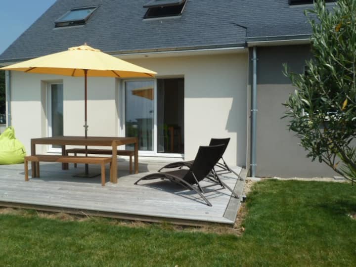 Maison De Bord De Mer Finistère Sud - Cast