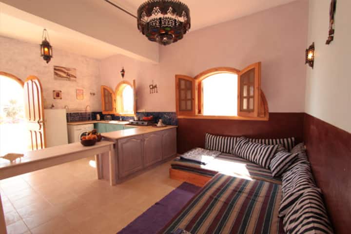 Spacious, 100m From Sea, Big Garden Up - Egypt