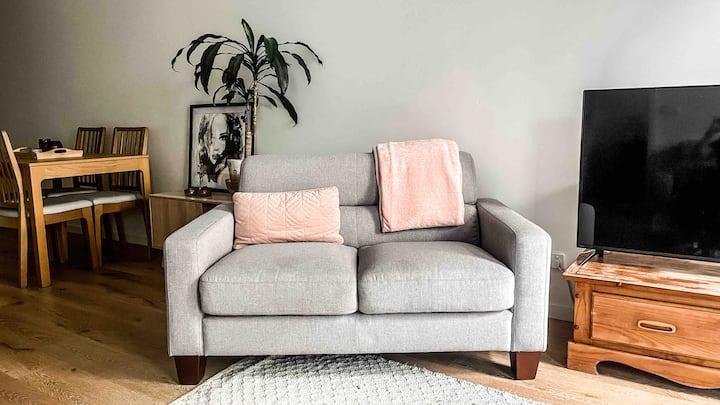 Quirky One Bedroom Apartment - Kensington