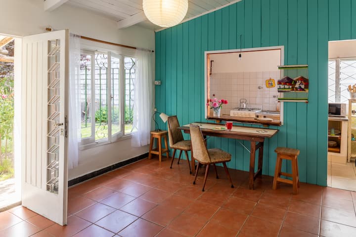 Casa Dos Dormitoros Centrica En El Bolson, - El Bolsón