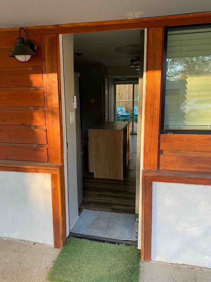 Apartment On Wilshire - Arlington, TX
