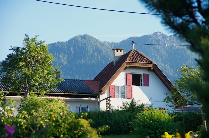 Knusperhäuschen In Seenähe - Ganzjahresparadies - Villach
