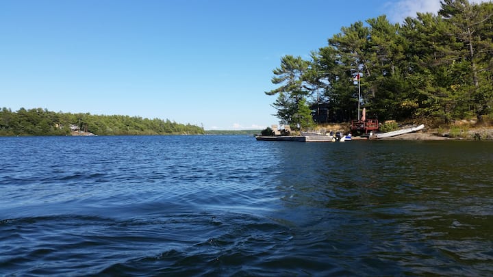 Bayfield Inlet Vacation Rentals & Homes - Ontario, Canada | Airbnb