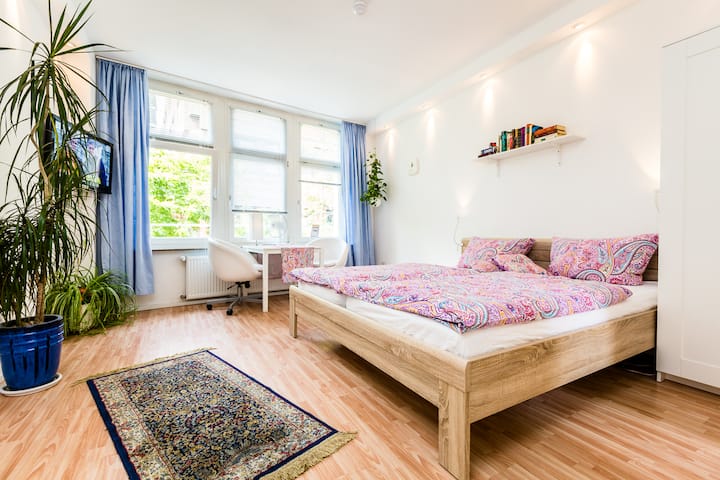 Apartment (B) In Oldtown (Hohe Str) - Cologne