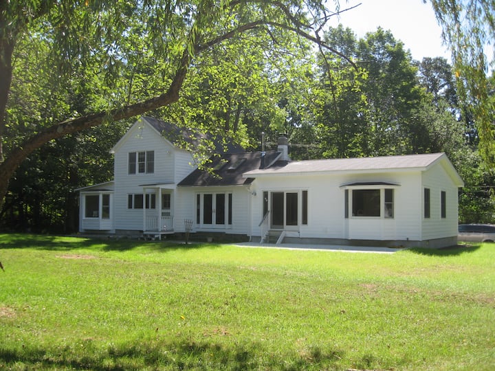 Woodstock Country Farm House - Phoenicia, NY