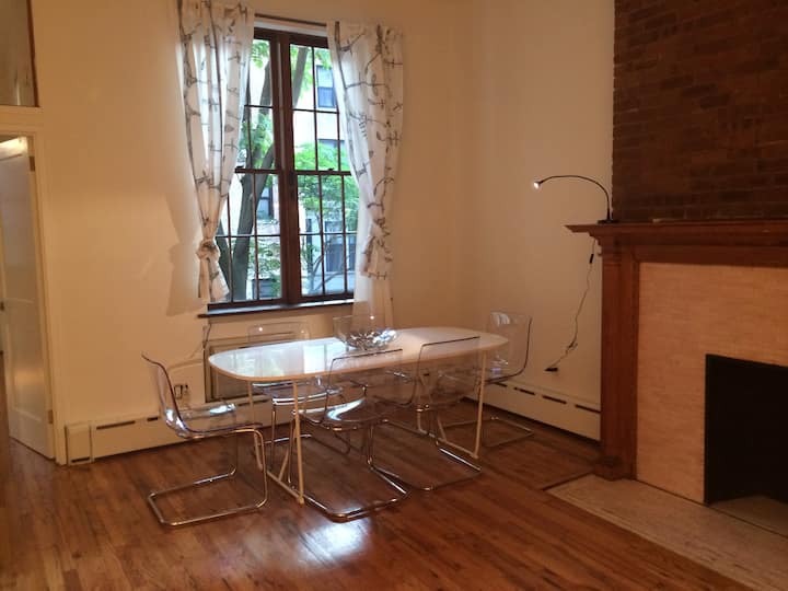 Brand New Manhattan Apartment Sleeps 7! - Manhattan, NY
