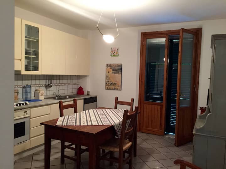 Comodo Appartamento Con Giardino - Montepulciano