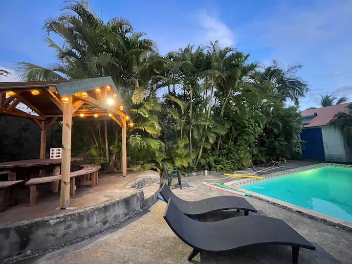 Grand F2 80m2 Avec Vue Mer Et Montagne/ Piscine - Saint-Pierre