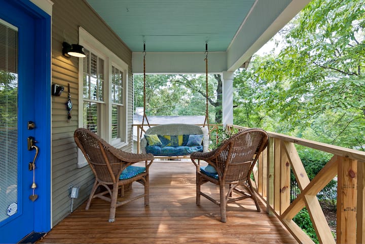 Cozy North Shore Home Walking Distance To Town - Signal Mountain, TN