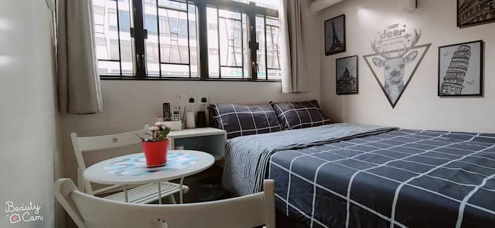 No.6@ Wan Yue Guesthouse Superior King Room - Central