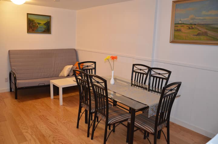 Shared Room1 Close University ,Foothill Hospital - Calgary