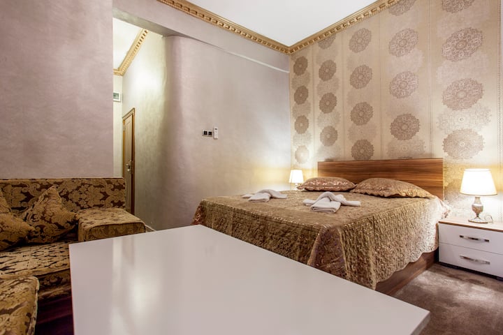 Economic Basement Apartment In The Old City Center - İstanbul