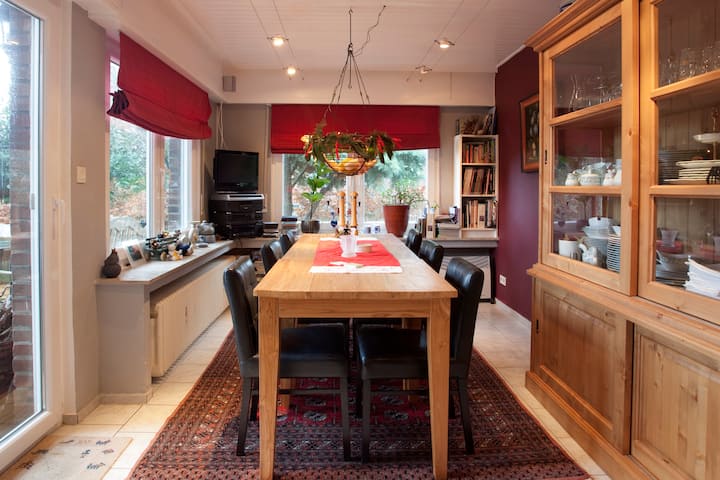 Bb+ The B&b With Extras (Room 3) - Rees