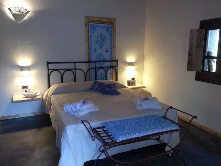 B&b With Pool. Sea And Countryside - Monti