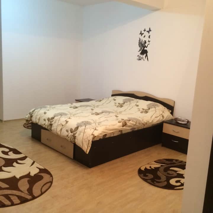 Cozy Rooms, Small Prices - Bucharest
