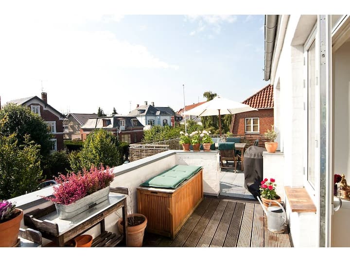 Large Penthouse Near Center Of Cph - Copenhaguen