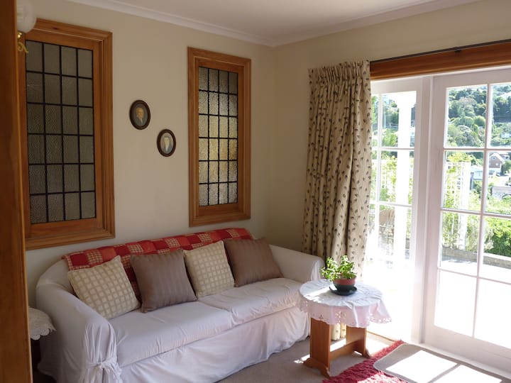 Finnimore House Bnb - Historic Home. Erected 1870 - 웰링턴