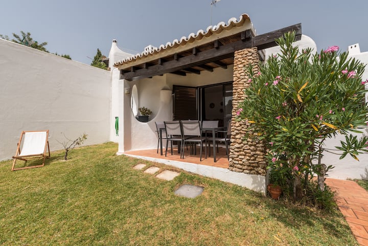 Self Check In 2 Bedroom Villa, Pool, Garden & Ac - Lagoa