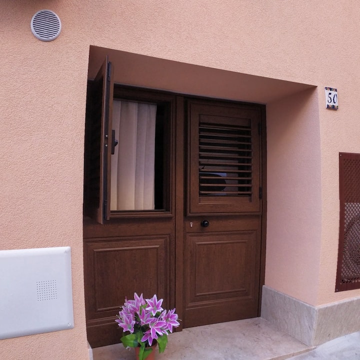 Casa Sole Mare A Due Passi Dal Centro Città - Scopello, Italy