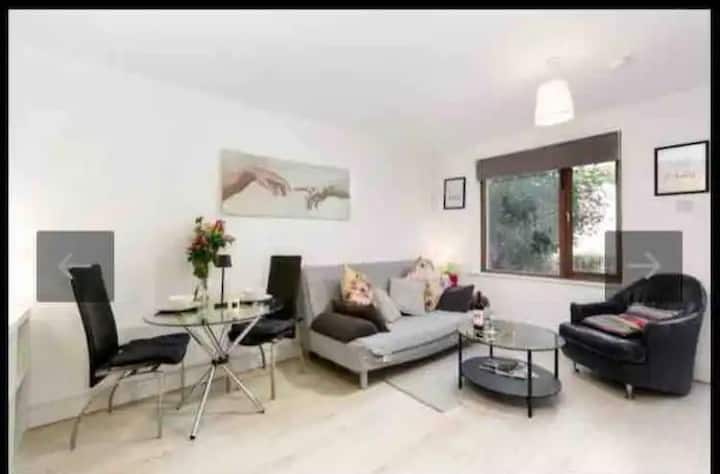 An Oasis Of Calm In Dublin City - Dublin