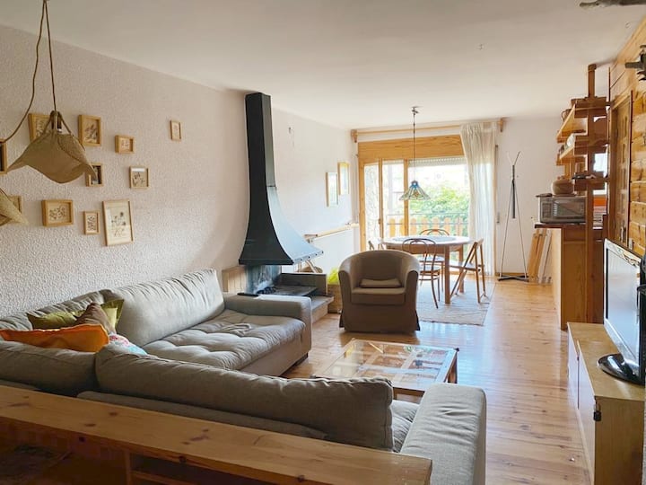 Fantástico Apartamento En El Centro De Llivia - Llívia