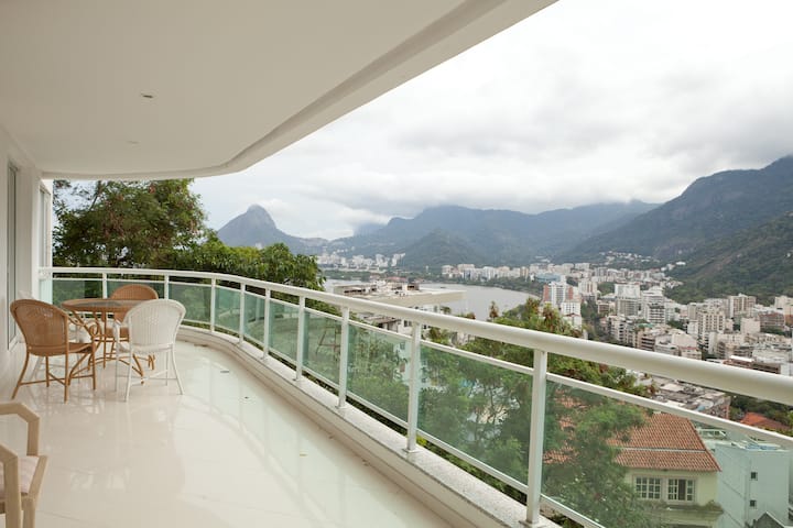 Suite En Face De La Statue Du Christ ! - Ipanema