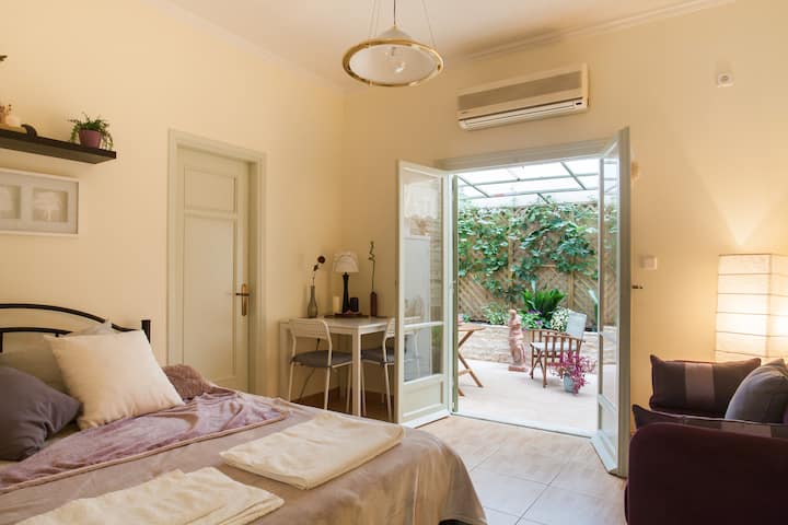 Lieu Merveilleux Sous Acropolis - Athen