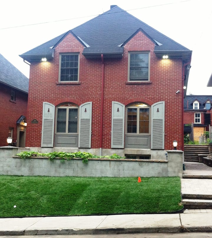 Sandy Hill-3 Bedroom Immaculate Apt - Gatineau