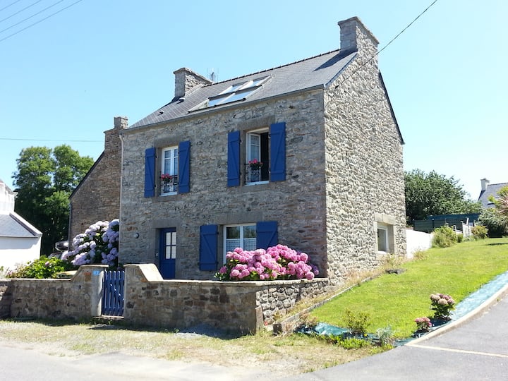 Maison Vue Sur Mer - 50m à Pied De La Plage - Saint-Pabu