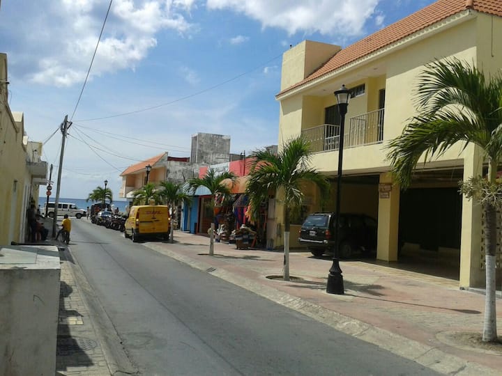 Apartment Mit 2 Schlafzimmern, Nur Wenige Schritte Vom Meer Entfernt. - Cozumel