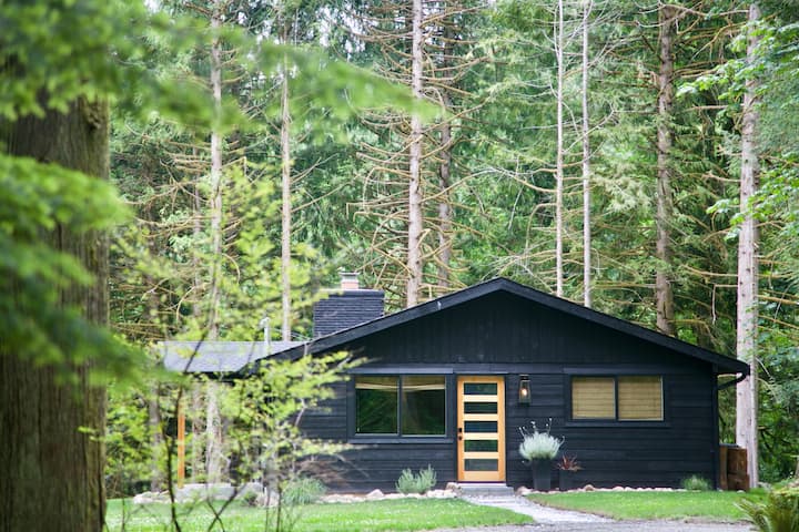 The Pacific Northwest Experience - Issaquah, WA