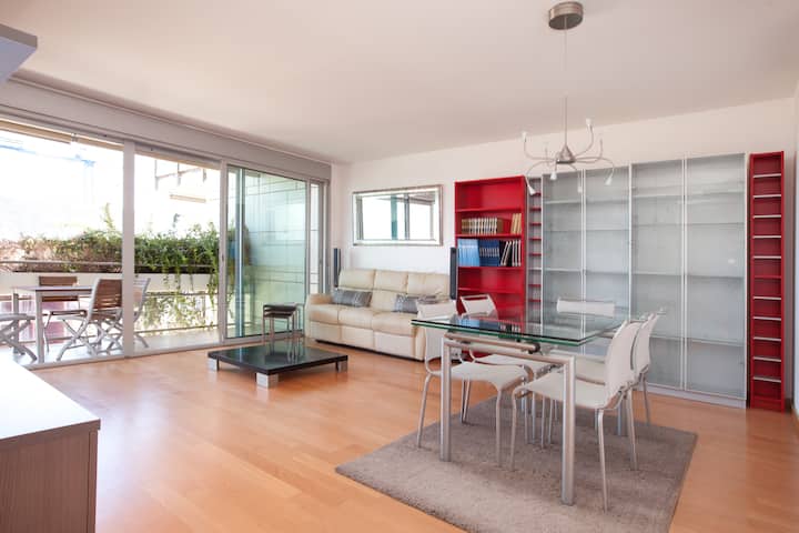 Beautiful Modern Apartment Excellent Location - Badalona