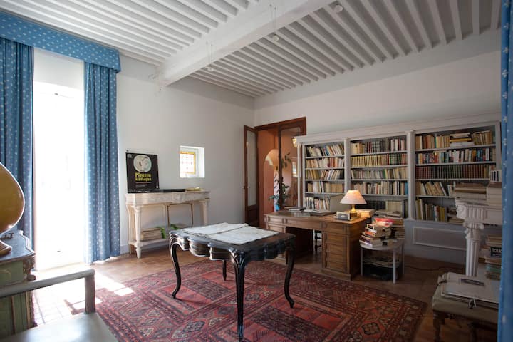 Château Renaissance En Provence - Brignoles