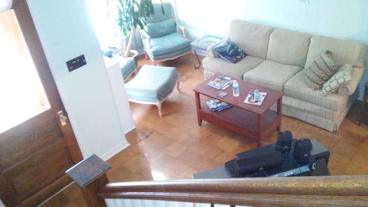 3 Single Beds In 1room, 2 Blocks Beach & Boardwalk - Atlantic City, NJ