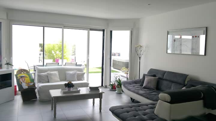 Chambre Au Calme Proche De La Mer - La Rochelle