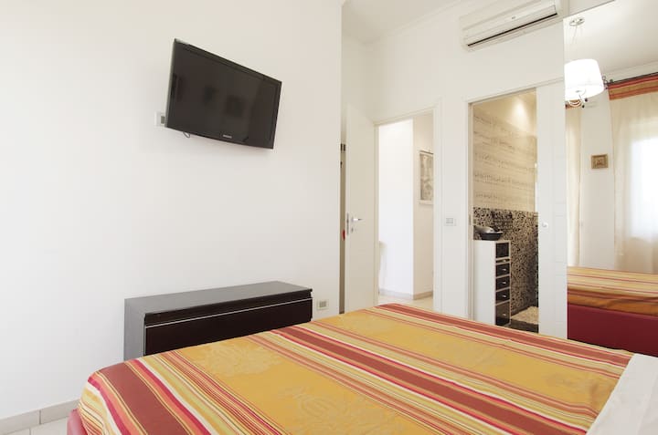 Appartement Dans Une Villa - Rome