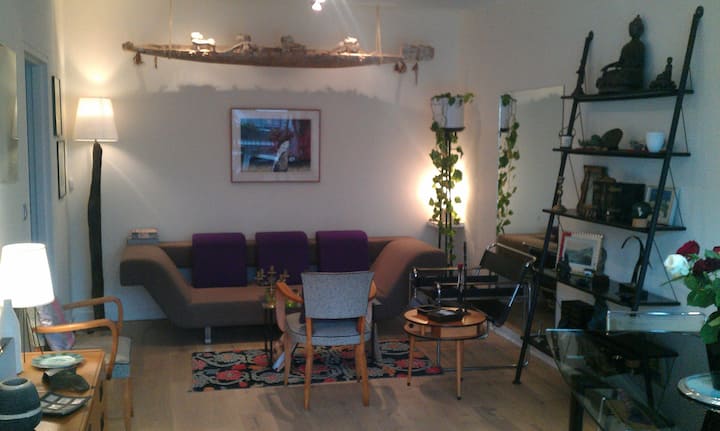 Buttes Chaumont 2/3 Pièces De 60m2 + Balcon, Calme - Estación de París-Lyon