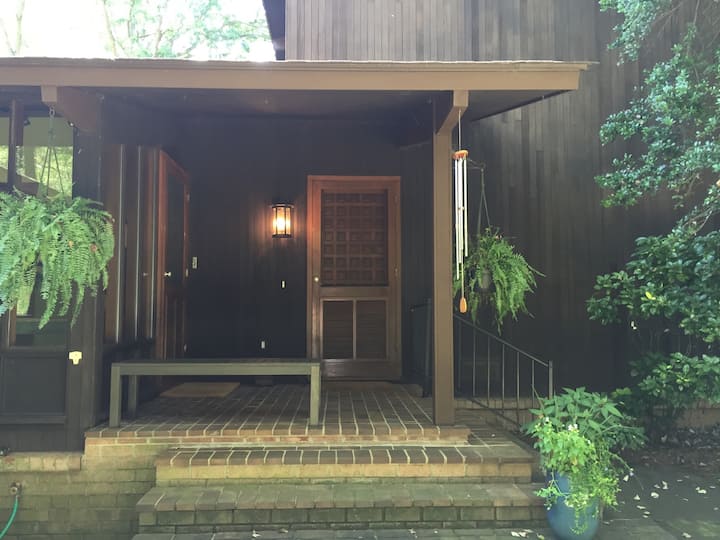 Studio Loft | Walk To Wfu Campus & Local Cafés - Winston-Salem, NC