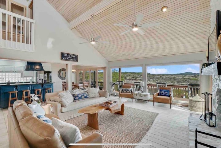 Stunning Views, Sparkling Hot Tub, Stargazing! - Sandy Beach, TX