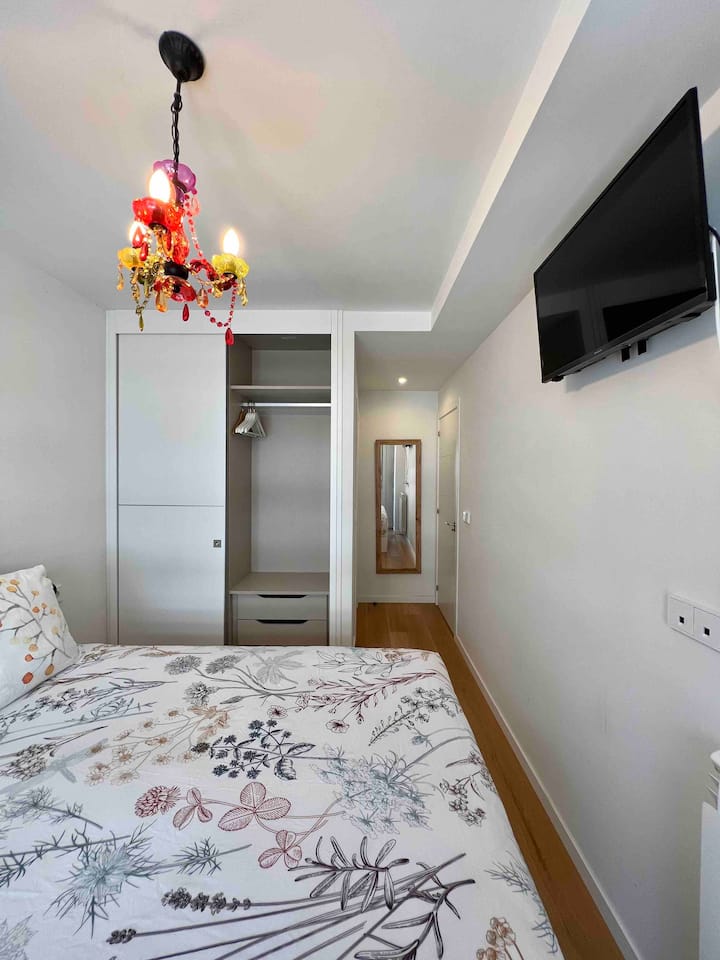 Habitación Privada Con Baño Privado Incorporado - Hernani