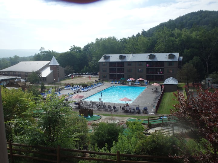 Dream Vacation - Lee, MA